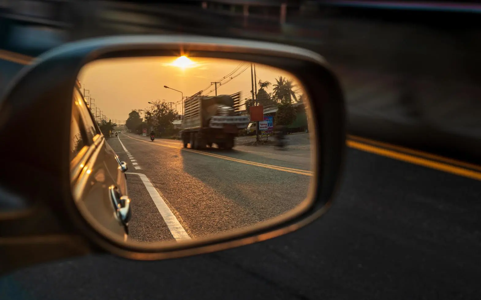 Are Side Mirrors Required| Automotive Regulations